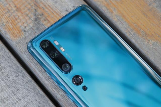 荣耀V30旁边站，华为Mate30Pro与小米CC9Pro才是拍照最强机__财经头条