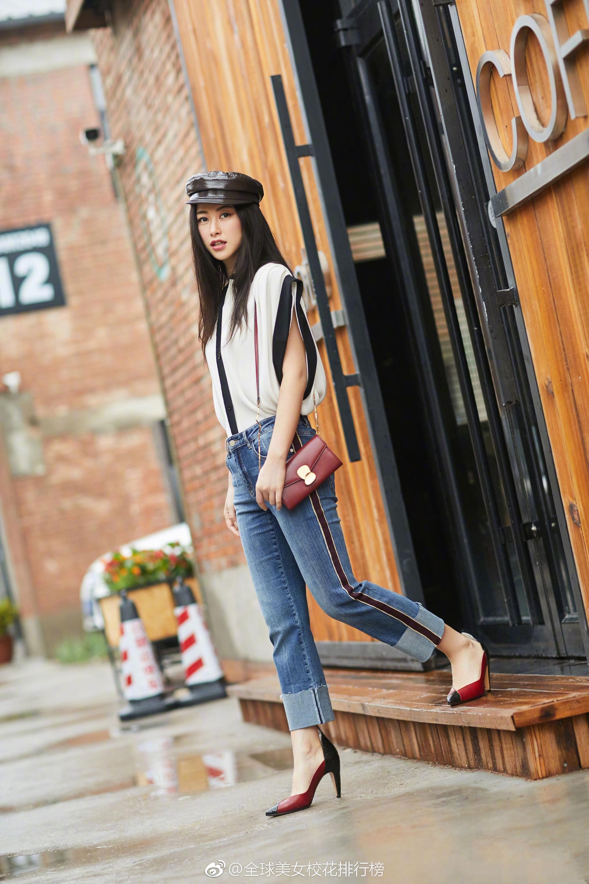 朱珠 毕业于北京工商大学 84年 巨蟹座 身高166cm 体重48kg 出生于北|北京工商大学|朱珠|巨蟹座_新浪新闻