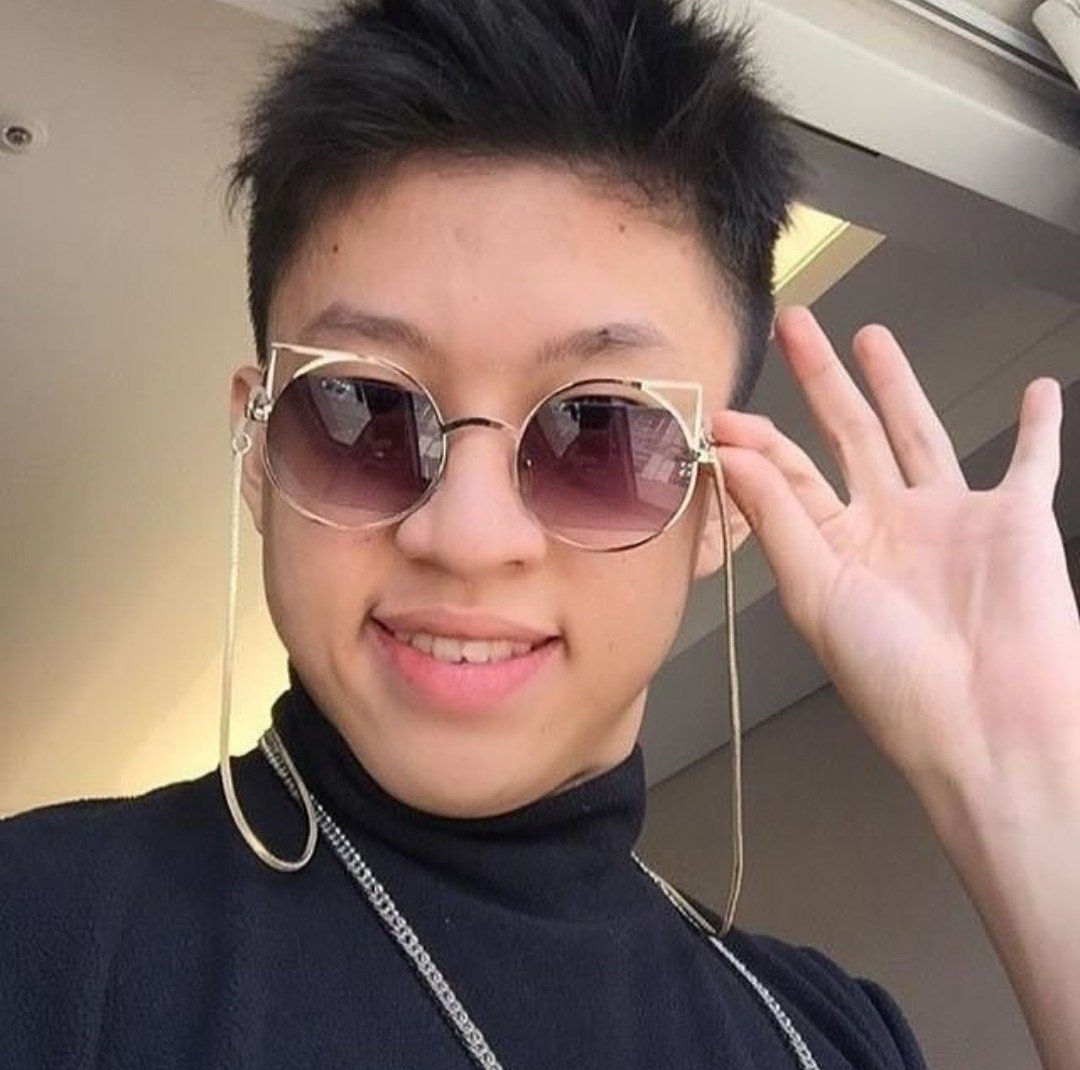 如果有机会问Rich Brian一个问题，你想问什么呢|机会|评论_新浪新闻