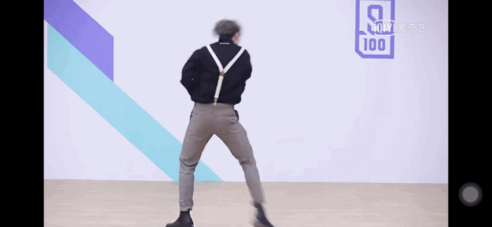 航拍毕业照模仿CXK打篮球，这也太有趣了吧|NBA|头发|吐槽大会_新浪新闻