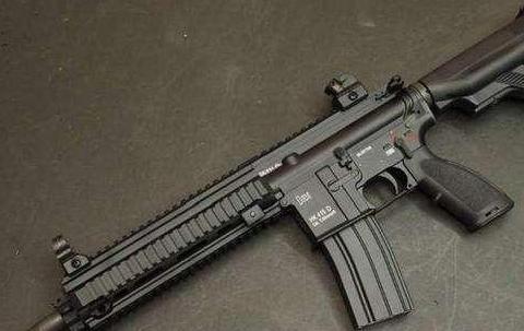 M4所有的配件搭配评级，低配垂直，高配三角，顶配选它|配件|枪口|握把_新浪新闻