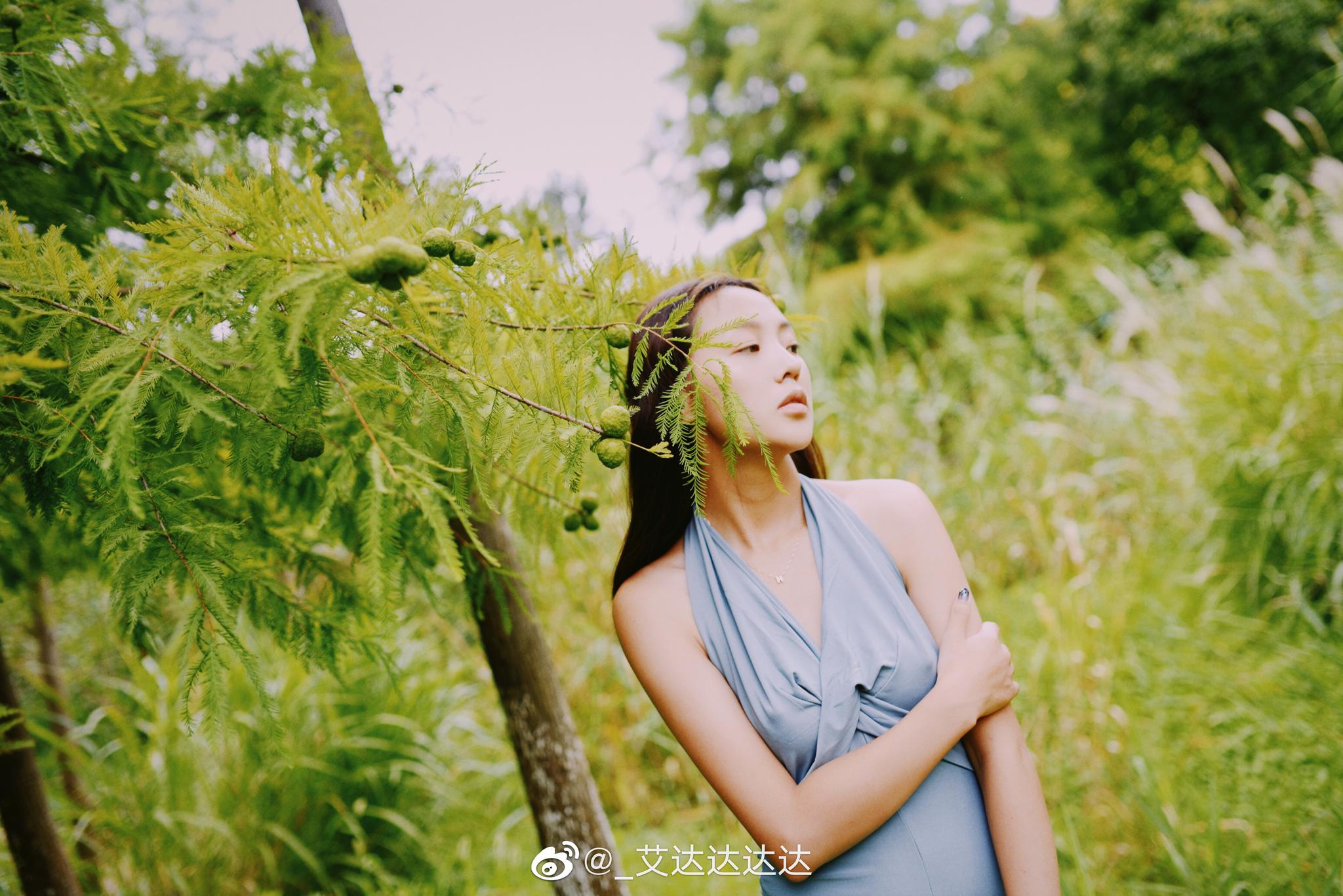 愿岁月不负，尽皆完美 @T-54坦克 出镜：@_艾达达达达|艾达|达达|坦克_新浪新闻