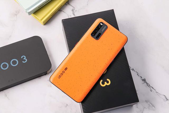 iQOO 3深度开箱评测：新机入手的第一天，心理变化很复杂__财经头条