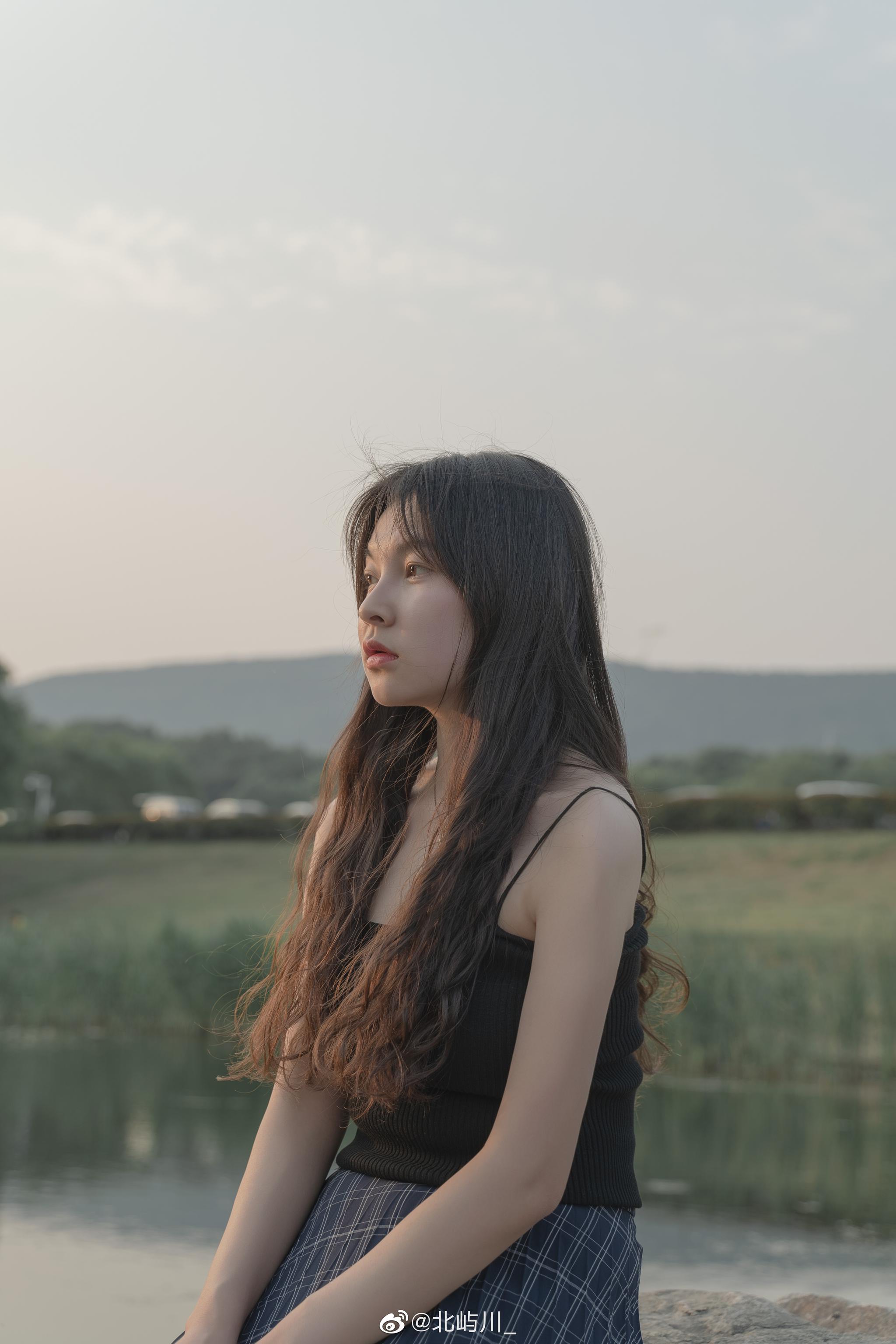 想活在云里雾里光影里/唯独不想活在现世里@杨欢_yhyh /转发过1|杨欢|现世|相机_新浪新闻