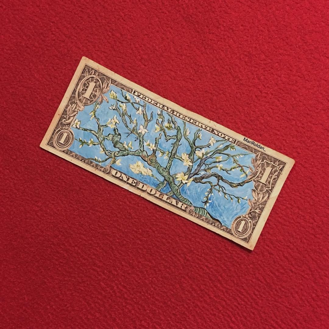 艺术家 Mari Roldan 抛弃了画布，常年在纸币上作画，真的有钱|画布|作画|纸币_新浪新闻