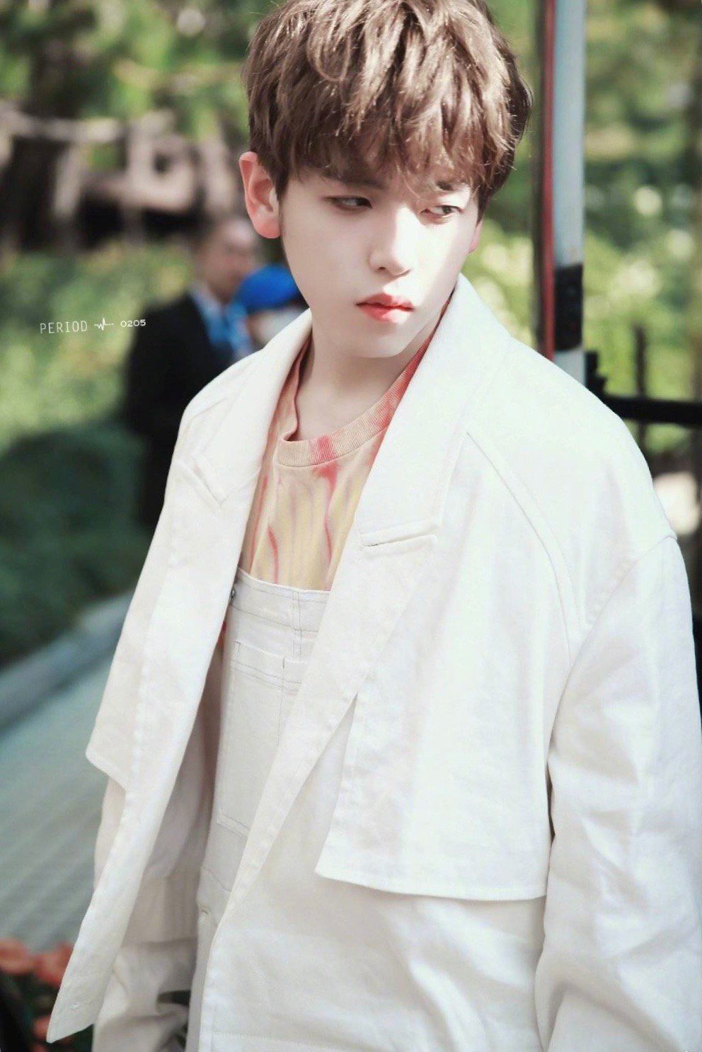 Bomba，一起蹦吧～UNINE组合的首张EP