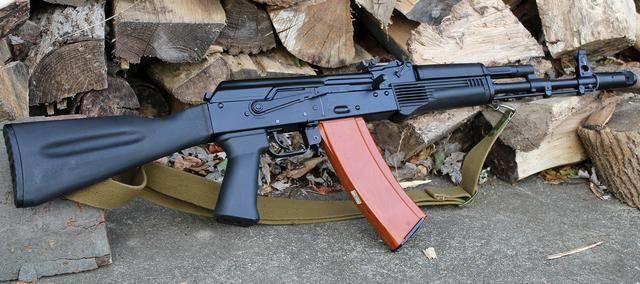 AK74为什么没有AK47知名度高，改为小口径就不出名了？|步枪_新浪新闻