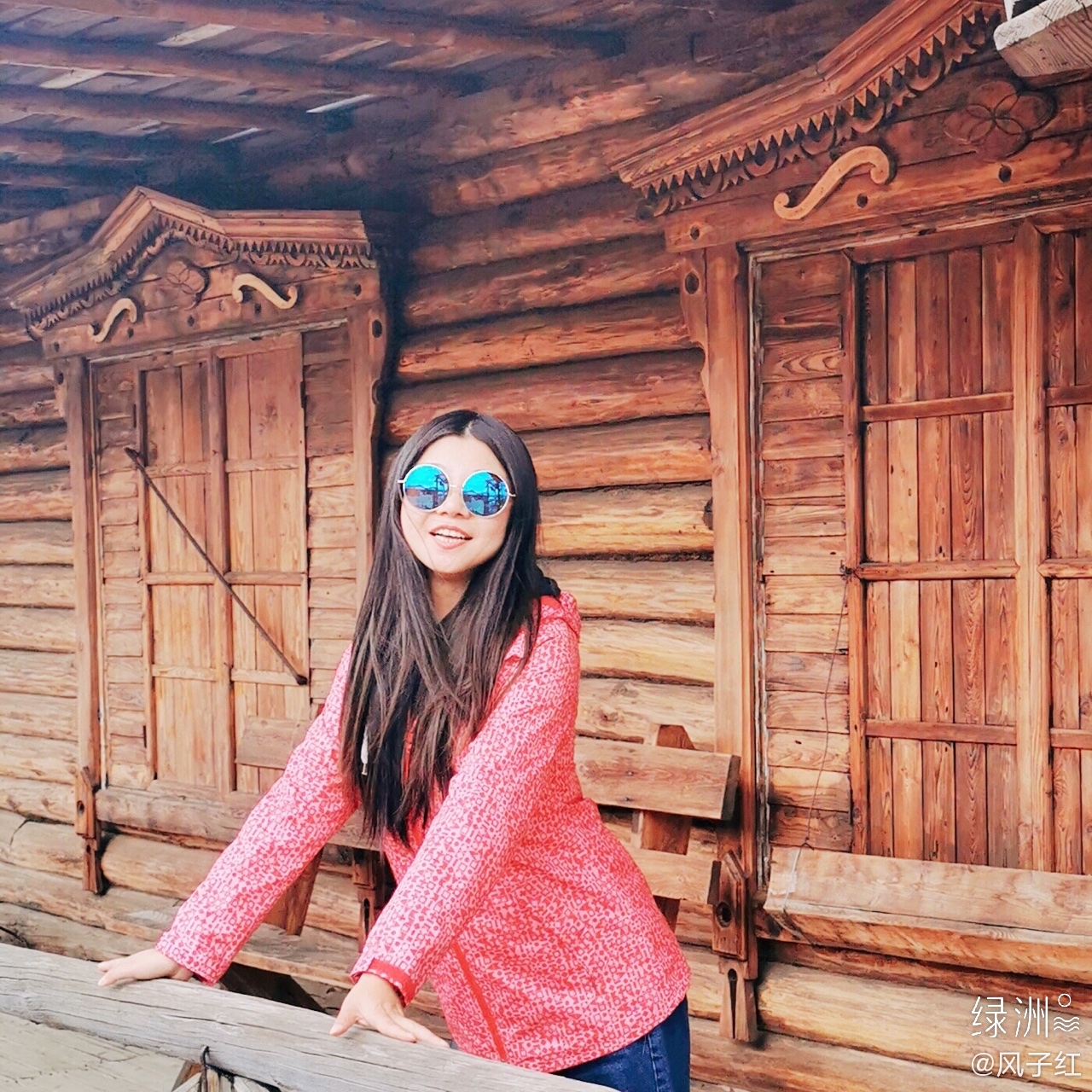 探访俄罗斯族人家 抵达了恩和俄罗斯族民族乡。对我来说