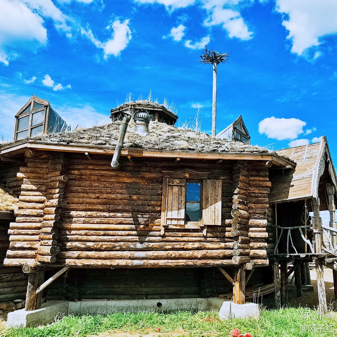 探访俄罗斯族人家 抵达了恩和俄罗斯族民族乡。对我来说