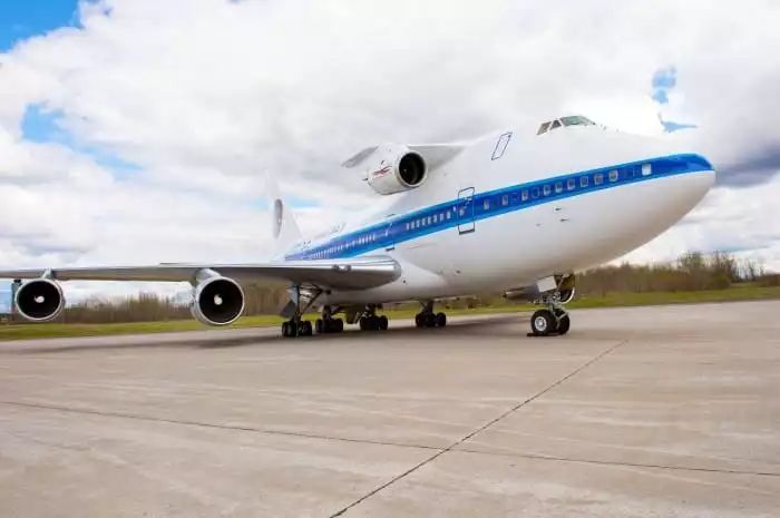 为什么制造商喜欢用747当航发测试平台？