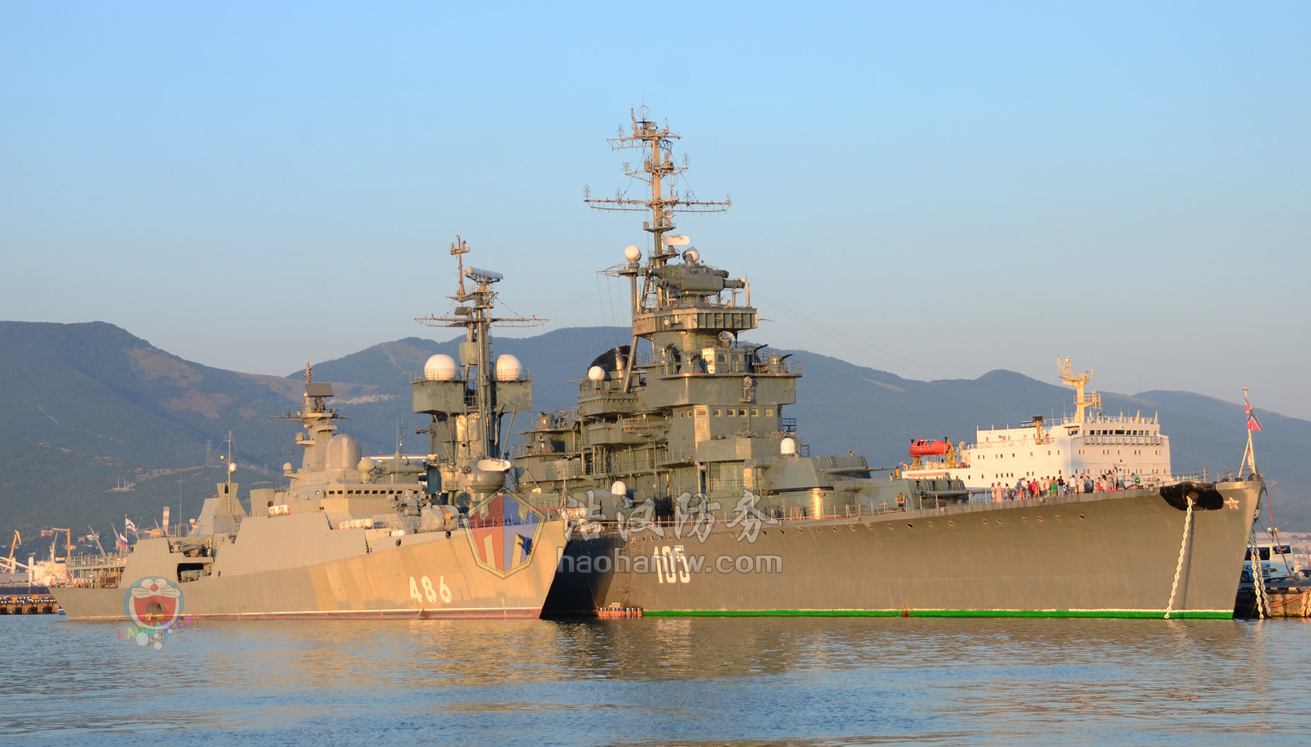 两年前本猫探访过黑海之滨新罗西斯克的“斯维尔德洛夫”级轻型巡洋舰