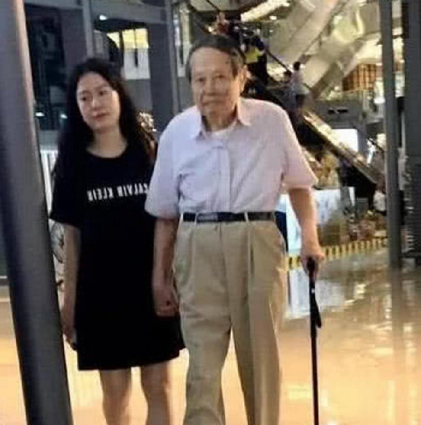 翁帆终于说出当初嫁给大54岁杨振宁的真相，结果让人接受不了