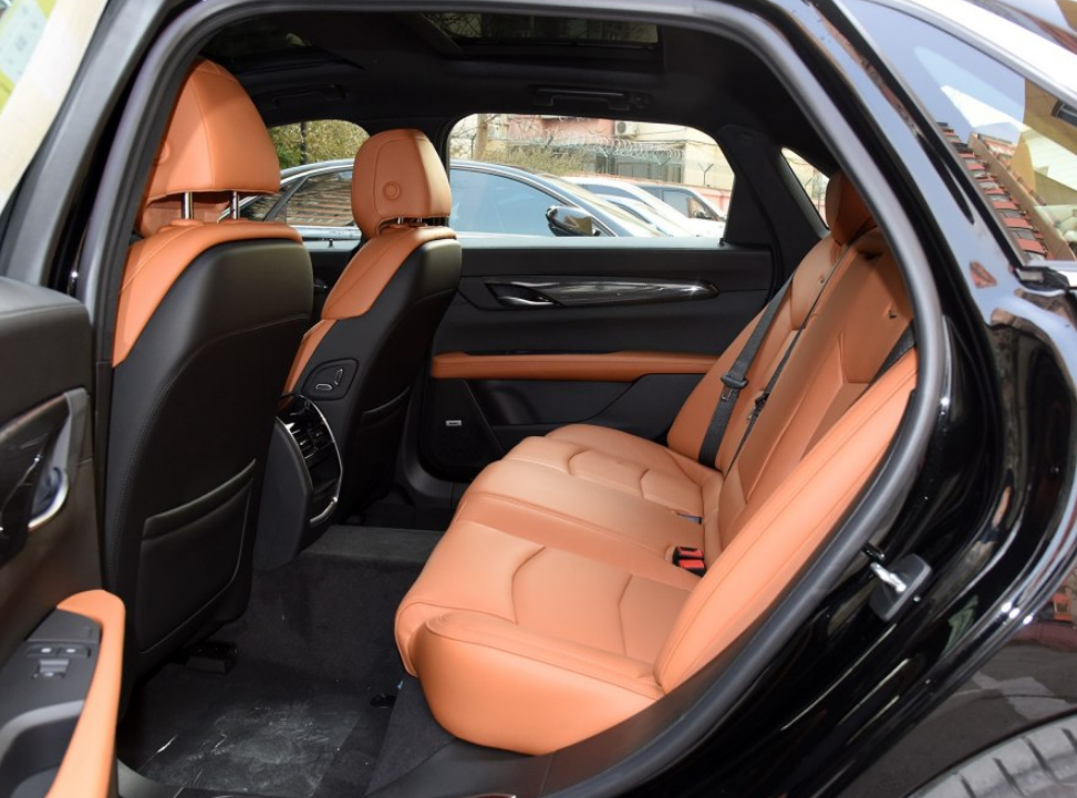 全新一代凯迪拉克CT6 40T（3.0升 V6）铂金版来了！-新浪汽车