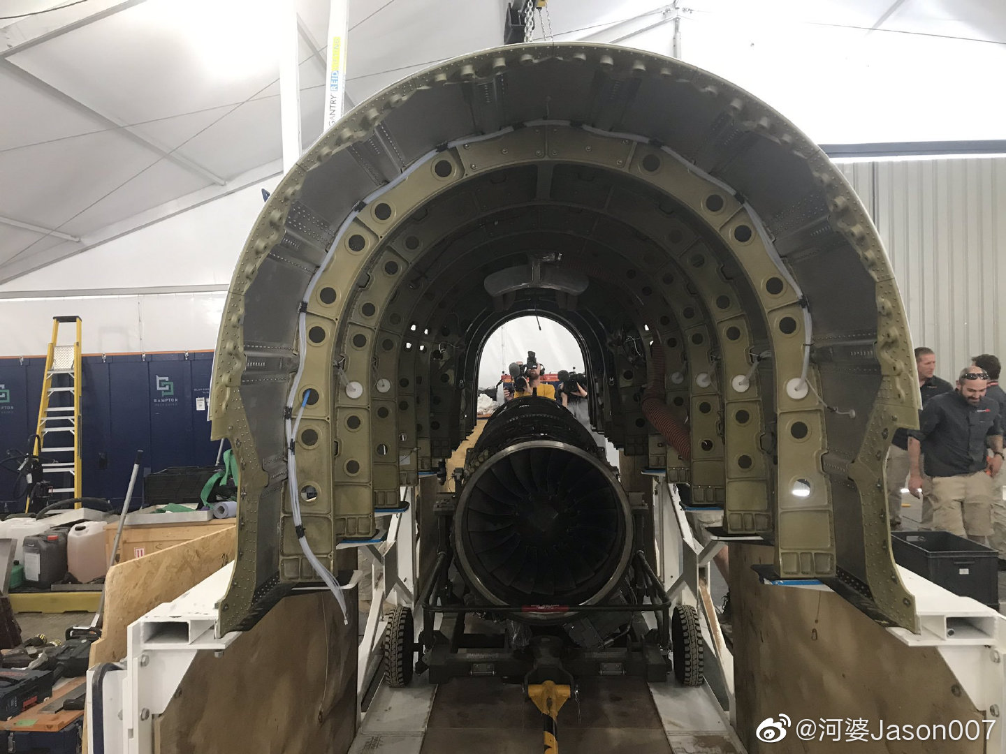 洋会玩！Bloodhound LSR安装EJ200发动机