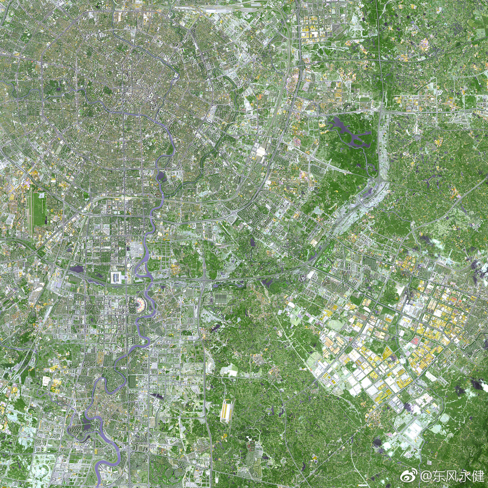 某大城市最新的NASA陆地卫星影像，猜猜是哪个？|大城市|卫星影像|陆地_新浪新闻