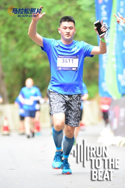 感谢@RunToTheBeat悦节拍 ，在 ，我完成了半程马拉松__财经头条