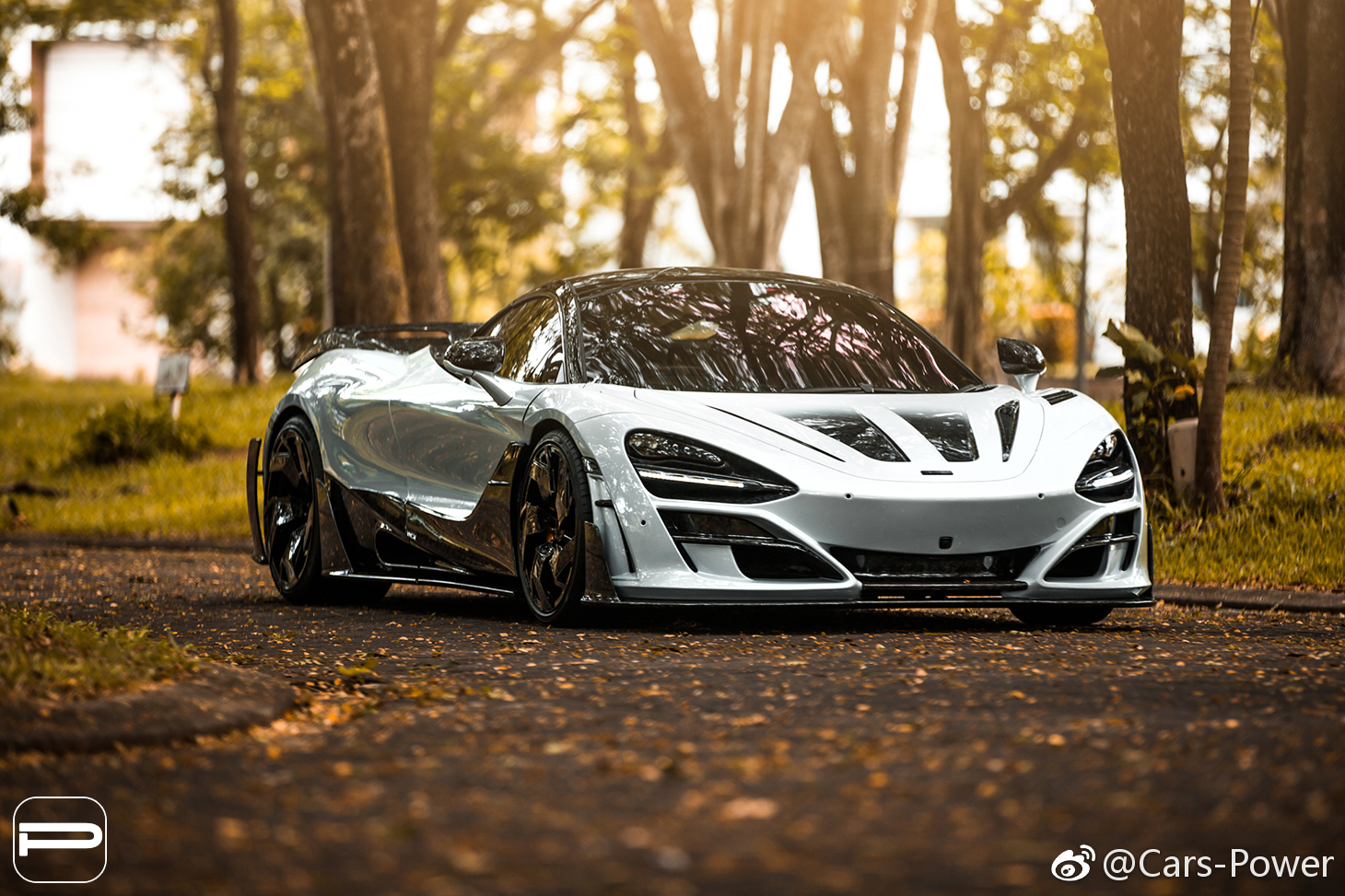 迈凯伦720S with PUR RS05-V2 Wheels-新浪汽车