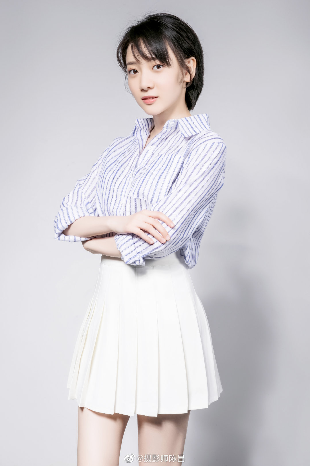 曝光一组女主定妆照。@董钒Vana|定妆|董钒_新浪新闻