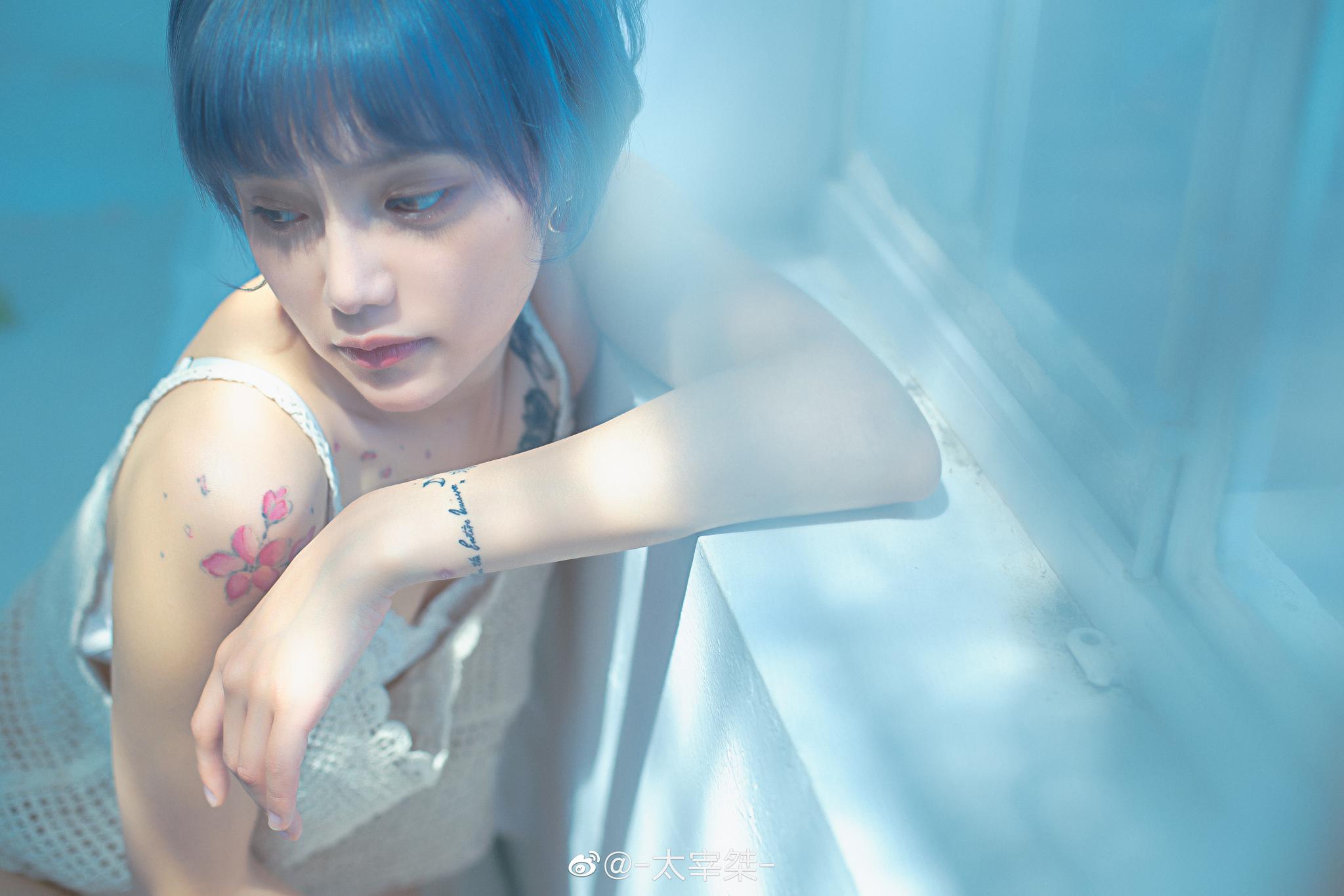 成为群青色的情愫/ @anecho_shio 摄影|青色|情愫|摄影_新浪新闻