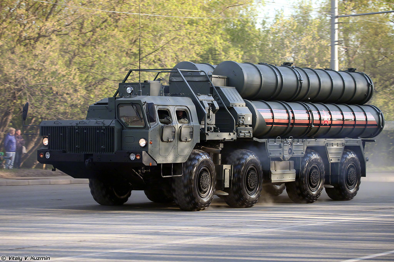 参加彩排返回的9A331M TLAR 9K331M Tor-M2、9A317 TELAR Buk-M2、96K|摄影_新浪新闻