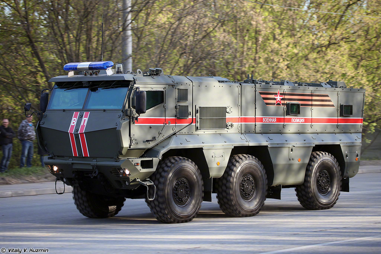 参加彩排返回的9A331M TLAR 9K331M Tor-M2、9A317 TELAR Buk-M2、96K|摄影_新浪新闻