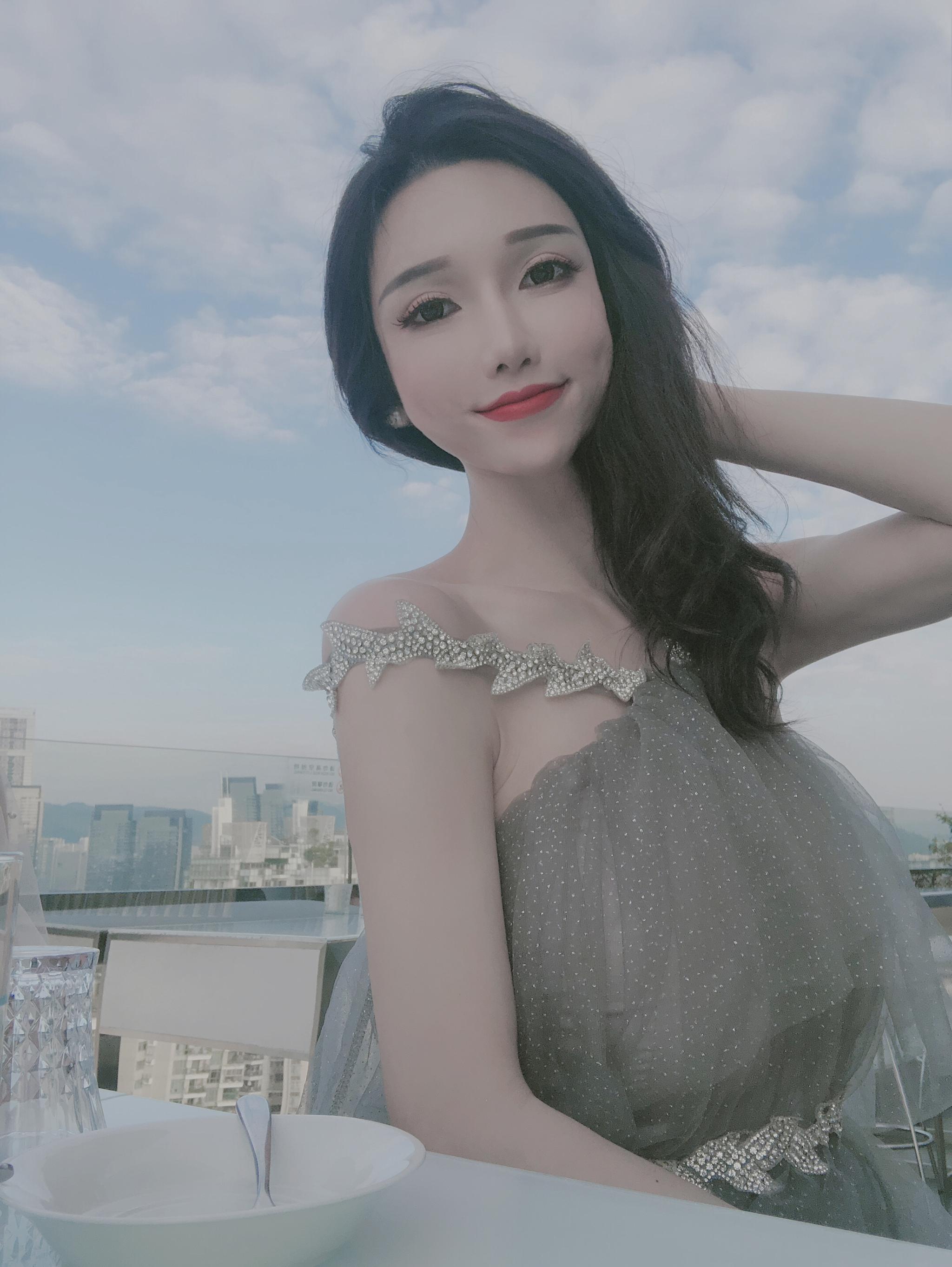 99年 173 38F|小香猪_新浪新闻