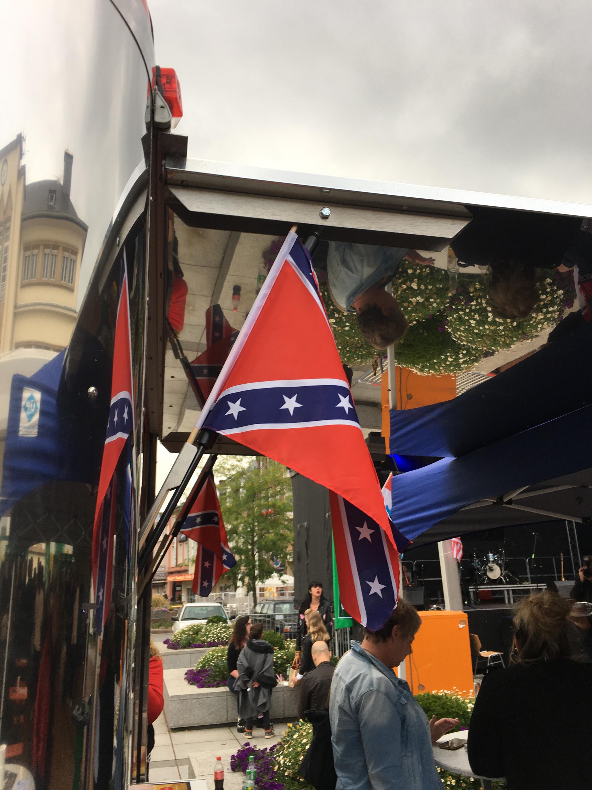 Petange是卢森堡解放的第一个区每年都会庆祝，今年75周年