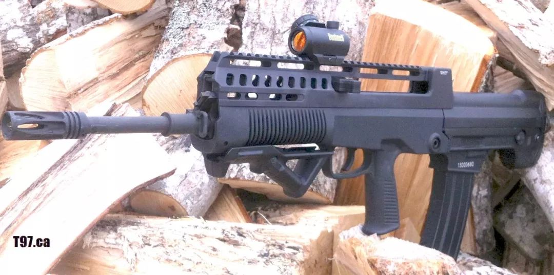 巴基斯坦缴获一批中国产97步枪，97竟是最好看的95改？｜轻武专栏|巴基斯坦|步枪|导轨_新浪新闻