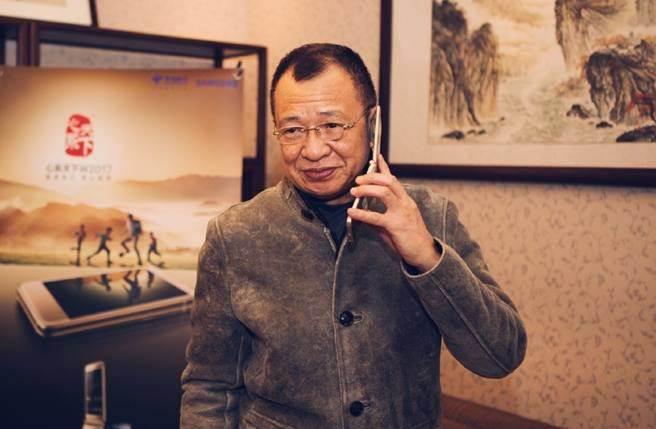 70岁的许绍雄传出桃色事件，与女主播聊天记录被公开！|许绍雄|桃色|女主播_新浪新闻