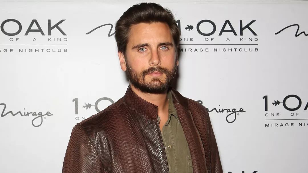 他凭什么本事，吃上卡戴珊家的软饭?