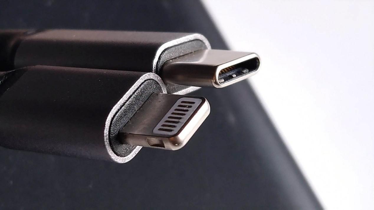 新款iPhone再曝光，型号多达十一款|数据库|型号|浴霸_新浪新闻