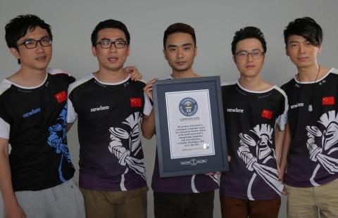 DOTA2：Sansheng大狗宣布回归斗鱼_新浪新闻