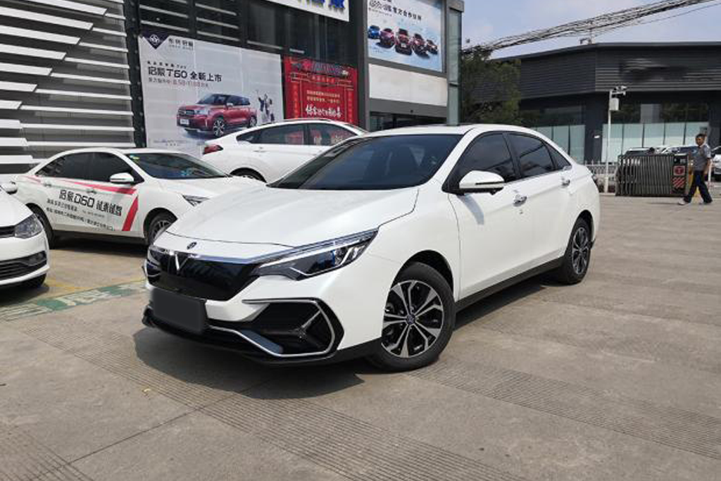 独具特色的风雕美学设计 东风启辰D60EV即将上市