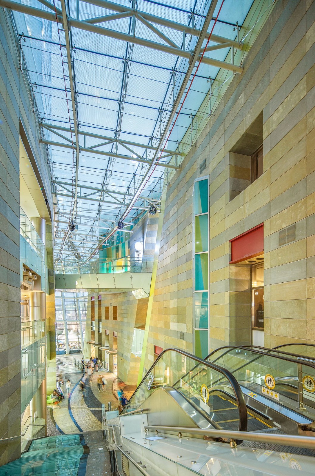 城市中心的复合型养老社区——星城 MALL+THE CLASSIC 500 养老公寓设计实践 / JERDE 捷得|养老_新浪新闻