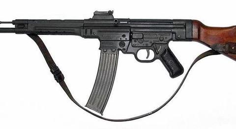 MP44自动步枪是德国在1941年到1942年研制的一款新型自动步枪|自动步枪|步枪|德国_新浪新闻