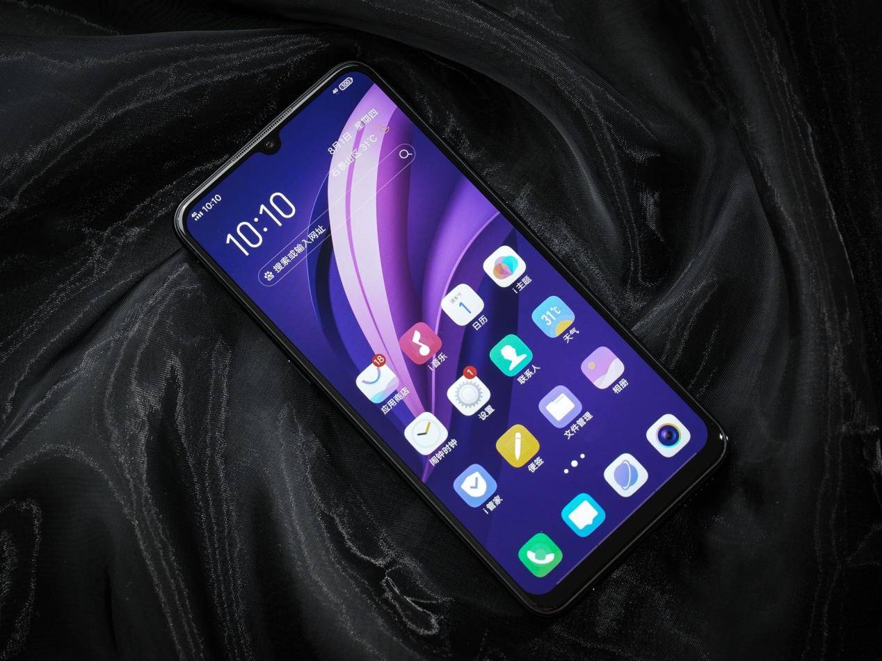 全能ACE选手vivo Z5登场，高颜值的千元旗舰__财经头条