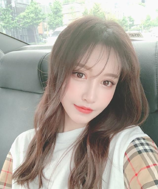 得知UU妹被三个大汉环抱，卢本伟“出手了”，网友：终于开窍了|卢本伟|大汉|出差_新浪新闻