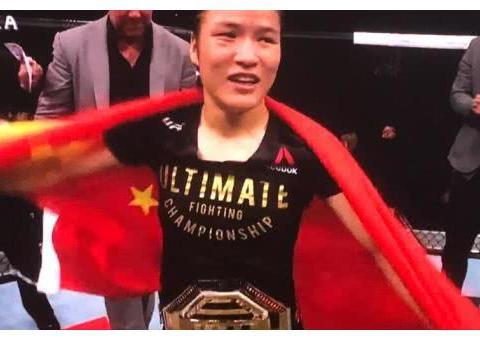 张伟丽KO巴西女拳王成为中国UFC首位冠军|张伟丽|安德拉德|拳王_新浪新闻