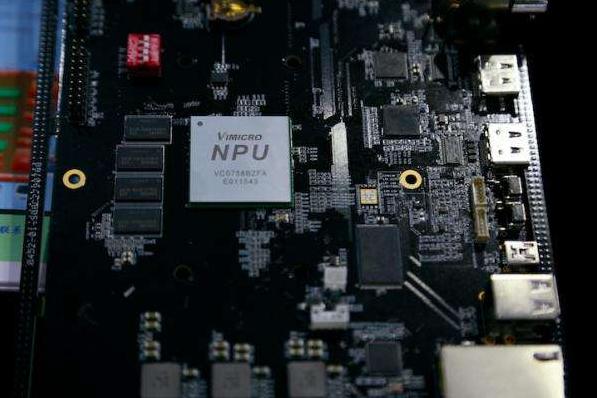 联想称麒麟980上NPU是自己的？网友调查后，事实让人笑掉大牙__财经头条