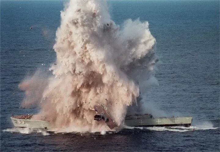 中国为何拥有美制MK46鱼雷，该感谢的人是他|爆炸|鱼雷|鱼_新浪新闻