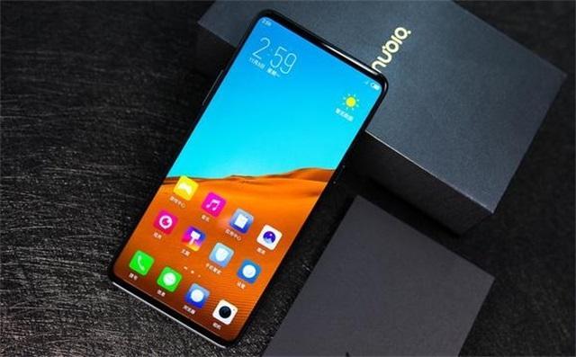 黑马旗舰清仓，2198起+骁龙845+8G+128G+双屏，小米8遇对手__财经头条