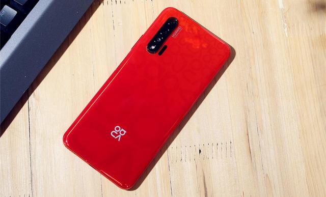 年轻就要不一样，华为nova6 5G蜜语红版图赏__财经头条