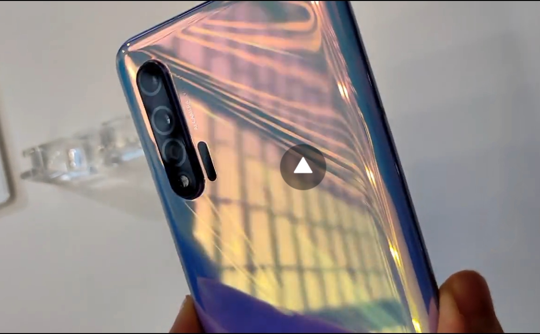 华为Nova6发布，5G版起售价3799元，卢伟冰嘲讽：手机以换名为本__财经头条