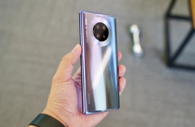 买华为Mate30还不如换荣耀V30 Pro？别搞错了，对比四点就懂！__财经头条