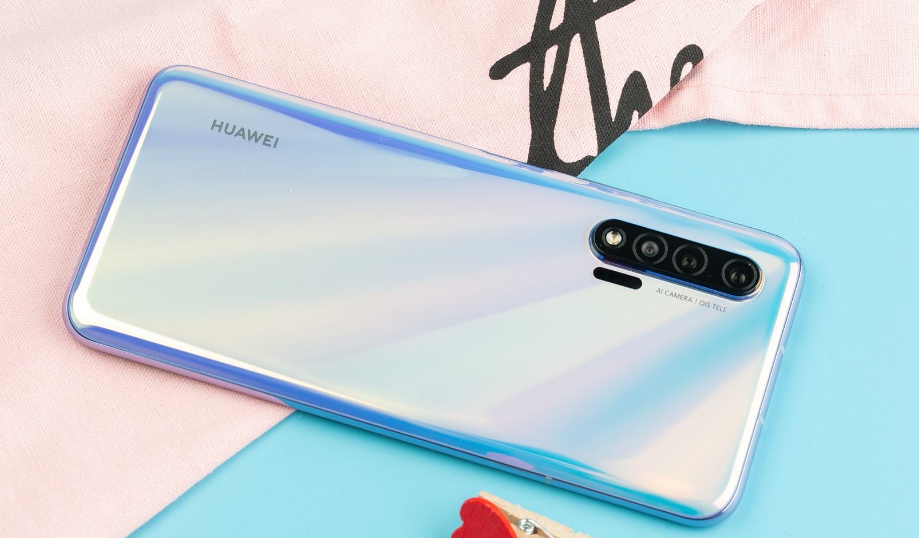 华为nova6 5G版与荣耀V30 Pro谁更值得买？对比完四点不纠结！__财经头条