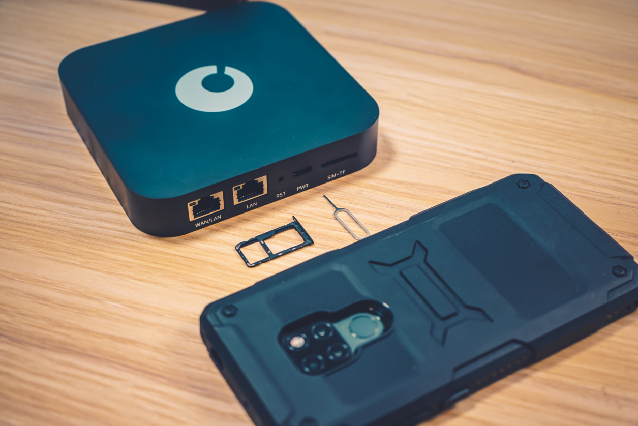 4G秒变WiFi！蒲公英X4路由器让无线网络随行|蒲公英|路由器|无线网络_新浪新闻