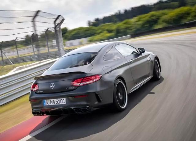 告别奔驰AMG C63的V8声浪 2.0T还能叫AMG？