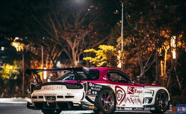 世界上唯一改装R Magic 1套件的马自达RX-7，魅力无可挡！-新浪汽车