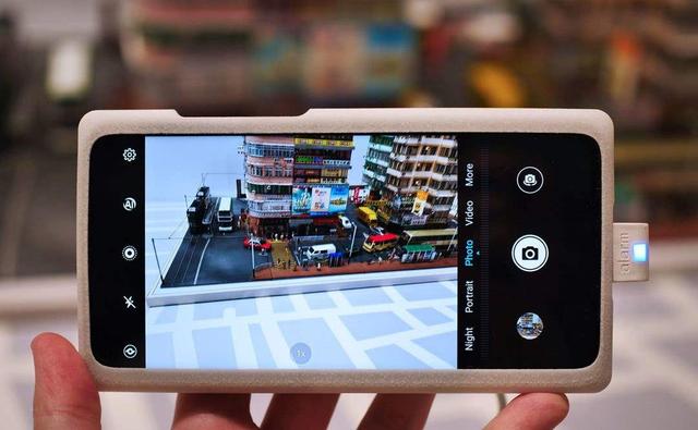 亿级像素相机，智能手机行业盲目堆料的结果__财经头条