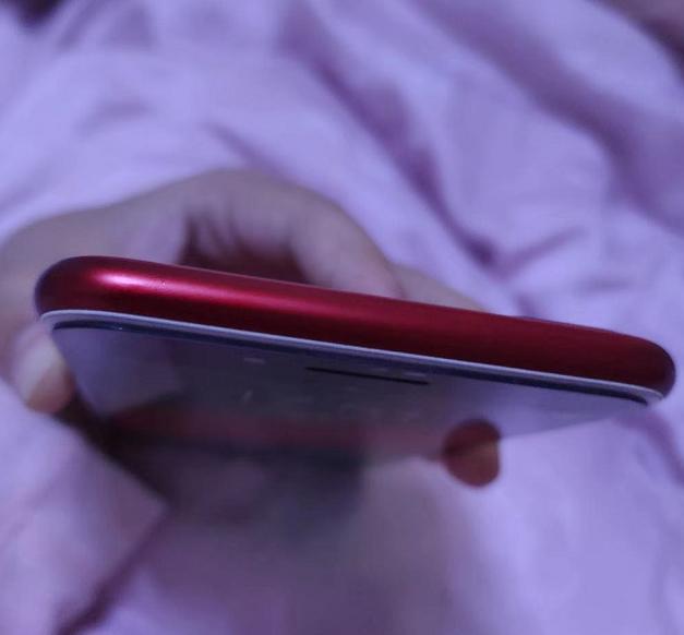 iPhone7Plus要卖2000多？网友：留着自己玩吧__财经头条